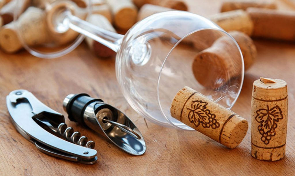 Аксесоари и приспособления за вино - Италиански Вина Ле Море България